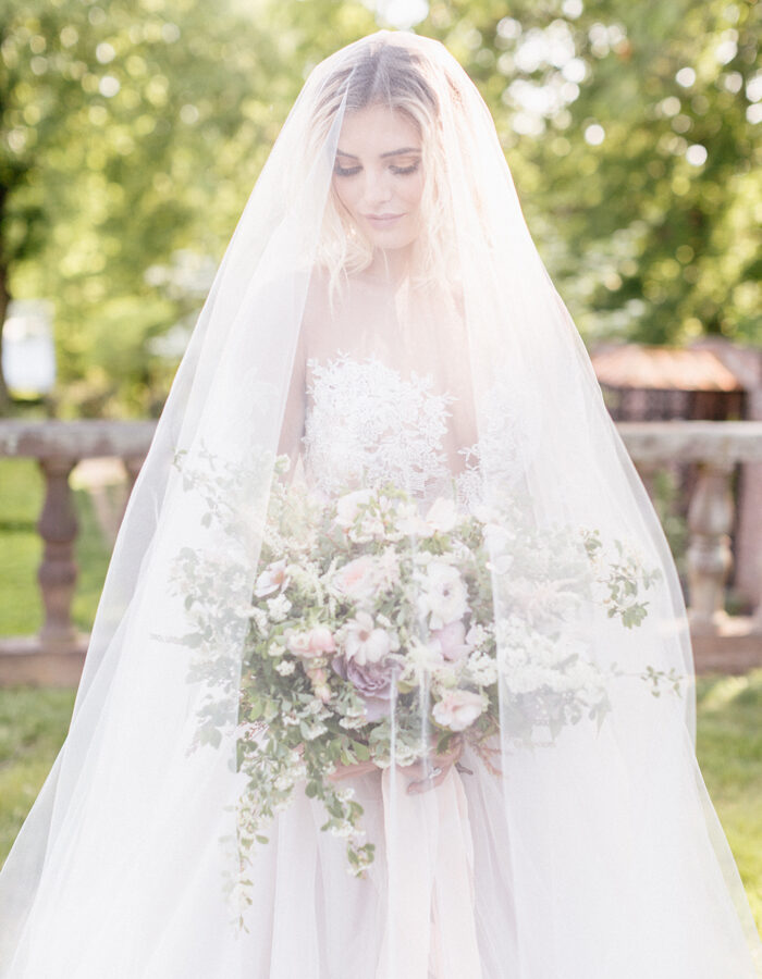 Ethereal Blush Styled Shoot by Today’s Bride – Tyler Gardens
